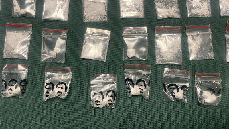 Carabineros incauta más de mil dosis de droga | T13