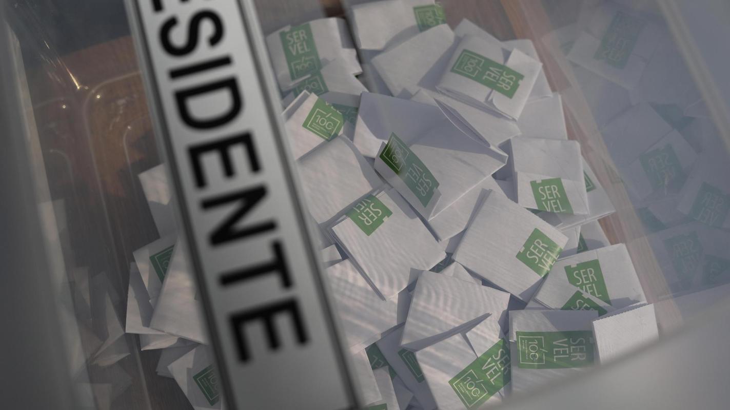 عمومی تند و تیز از پورنو