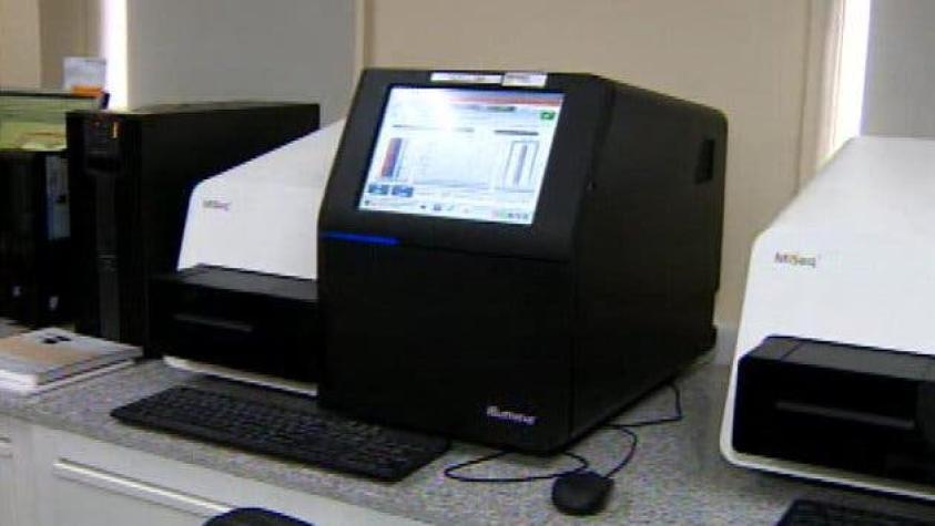 Llega a Chile test que permite detectar enfermedades hereditarias | T13