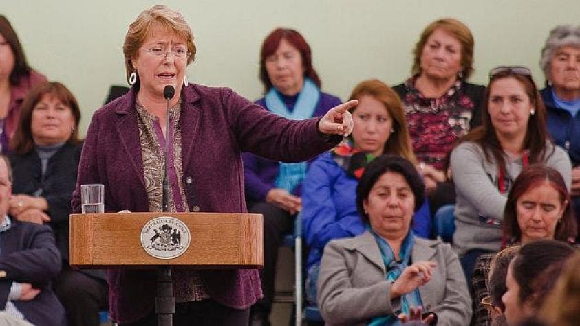 Presidenta Bachelet anuncia implementación de 500 nuevas salas cunas | T13 Presidenta Bachelet anuncia implementación de 500 nuevas salas cunas | T13
