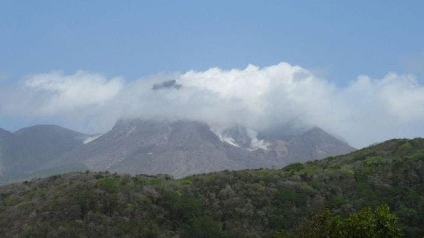 El volcán que podría salvar a la isla de Montserrat en el Caribe