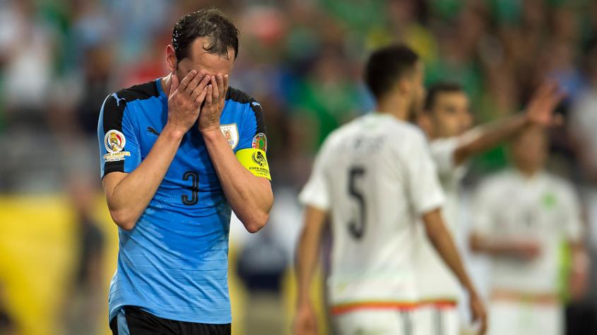 Decidió colgar los botines: Diego Godín se retiró del fútbol ...