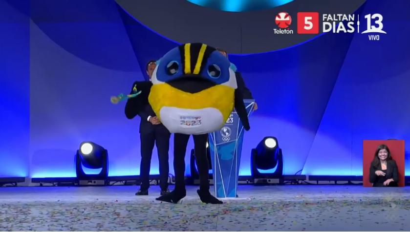 VIDEO | ¡Se lo merecía! Presidente de Panam Sports entrega medalla de ...