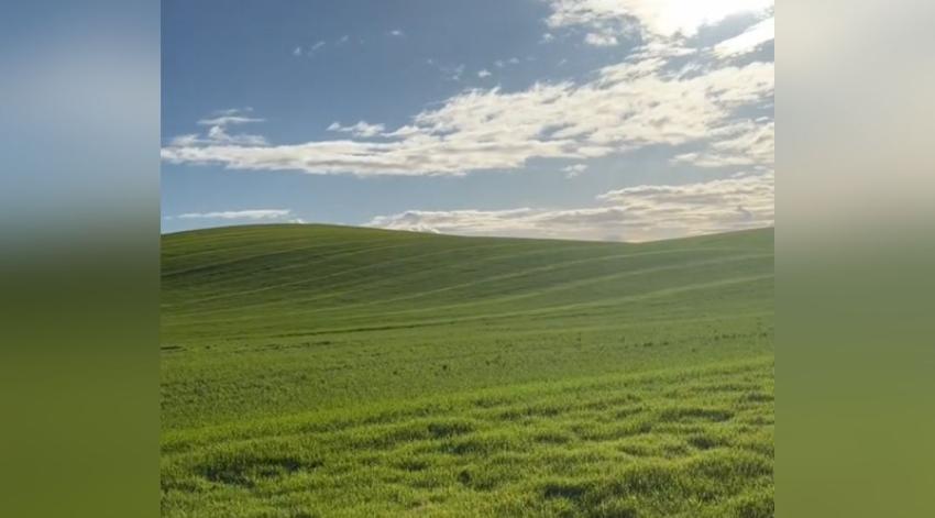 Así luce el paisaje del icónico fondo de pantalla de Windows XP en la ...