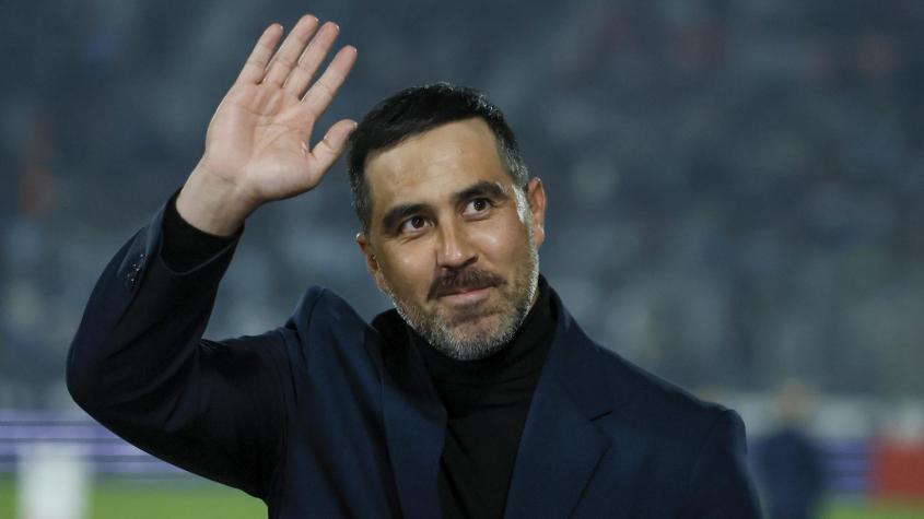 La contundente respuesta de Bravo a hincha que lo "ninguneó"